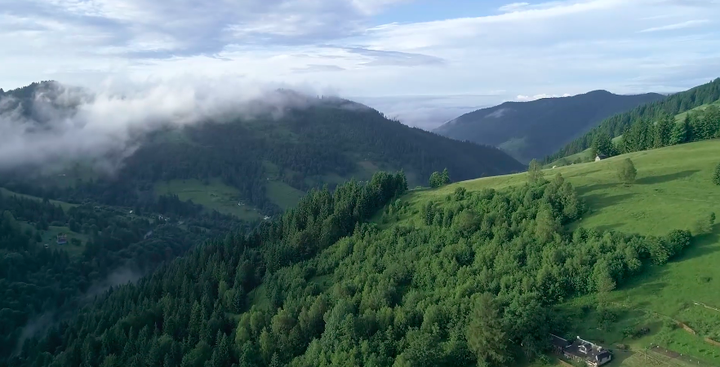 FAINA создала документальный фильм «Land Inspires» про украинский дизайн